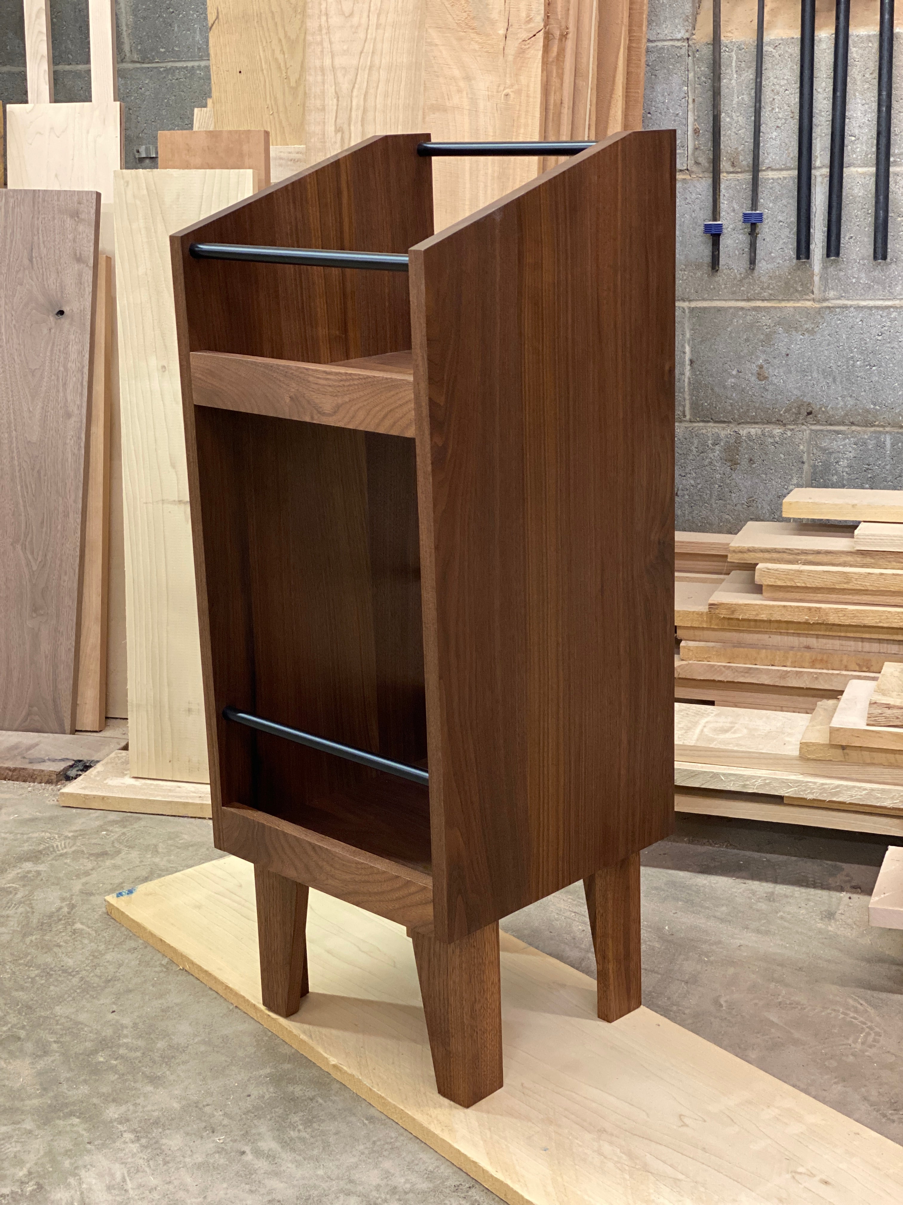 Tretina V2 in Walnut – Divider Records